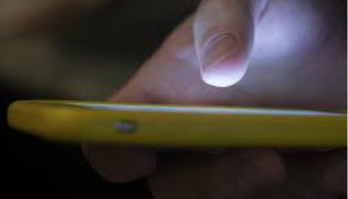 骗7位白富美近200万